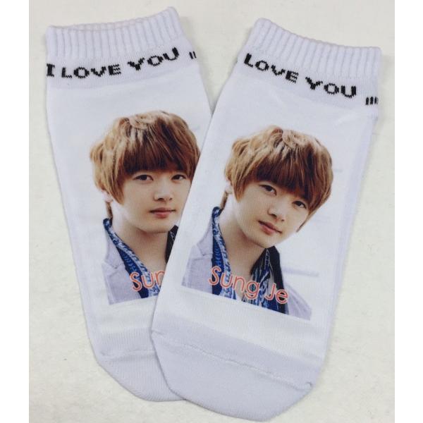 ■靴下 ソックス 韓流グッズ■サイズ:レディースサイズのスニーカーソックス■足の甲の部分に写真がプリントされています。■区分：韓国製／雑貨■店舗連絡先：アンジーソウル0276-55-6707/090-6520-0650★店舗に在庫がない場合...