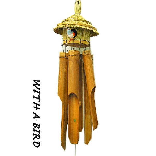 こちらは可愛い手作りの小鳥の家に可愛い小鳥のクラフトが付いたセットになります☆風に揺られてカラ〜ン、コロ〜ン♪とやさし音色を奏でる竹製のウィンドチャイム。のどかな響きを聞いていると、気分は南の島に飛んでいってしまいそう。鉄製のものと違って、...