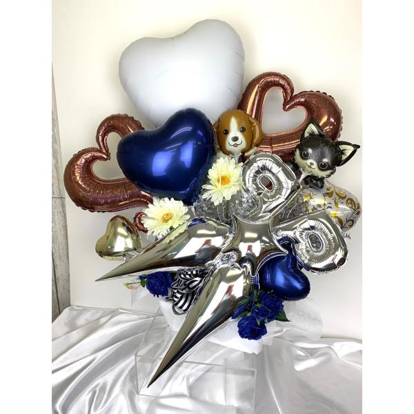 ・ボリューム感ある卓上タイプのバルーンギフトです ・ハサミモチーフが人気のトリミングサロン様向けギフトです ・造花もたっぷり大人可愛い色目です・商品サイズH70CM　W70CMペットショップ　トリミングサロン　はさみ　ハサミ　開店祝　周年祝...