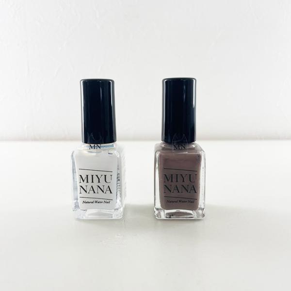 ホタテ貝殻にヒアルロン酸を配合ホタテ貝殻の真珠層に含まれるコラーゲンに似た良質のタンパク質のコンキリオンや有機マトリックス質を独自製法で抽出し、さらに保湿成分ヒアルロン酸を配合。細胞の活性化を促します。マニキュアやジェル独特のイヤなニオイが...