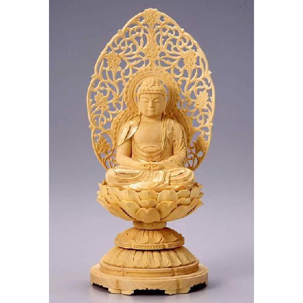 天台宗・浄土宗・時宗などで用いる仏像（ご本尊）です。木質が堅く緻密で綺麗なため仏像に最適な柘植製丸台（蓮華台）の阿弥陀如来（2.0寸）です。●寸法　総丈: 206mm、台幅: 92mm、奥行: 86mm●材質　柘植（ツゲ）、金泥付き●宗派　...