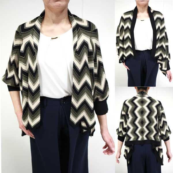 【発売日：2025年09月29日】144-605/アクリル・リヨセルラメ波柄ボーダージャカードの着流しタイプカーディガン、前合わせはボタン留めは無く、安全ピンが付属しますので、自由に前で合わせて留められます。通常はサイドロングの着流しカーデ...
