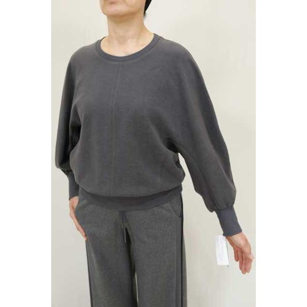 【発売日：2025年09月29日】336937/イタリア製「ALBINI／アルビニ」社製のオーガニックコットン／綿・ナイロンダブルフェイス微起毛素材、丸首／クルーネックのドルマンスリーブカットソーです。袖底〜両脇は共地パネルで接ぎ合わされた...