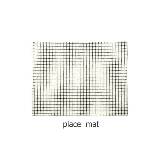 fog linen work / フォグリネンワークより、ランチや朝食に気軽につかえるプレイスマットのご紹介です。■朝食やおやつ、ちょっとしたおもてなしまでいろんな場面で活躍できます。■その日の気分で色柄を使い分けて、カフェ風のテーブルを楽...