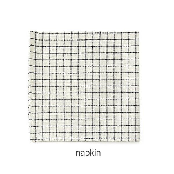 fog linen work / フォグリネンワークより、カジュアルなスタイルで使えるナプキンのご紹介です。■テーブルクロスとコーディネートして、お揃いにしたり、色違いにしたり、いろいろなテーブルセッティングが楽しめます。■食事用のナプキン...