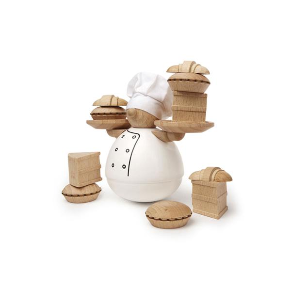 アッチにユラユラ、コッチにユラユラ、太っちょなパン屋さんはパイやケーキを落とす事なく運べるのか！？盛り上がること必至のバランスゲーム。おしゃれでかわいいキッカーランド1991年にニューヨークに設立。アメリカンなのにどこか北欧テイスト、そして...