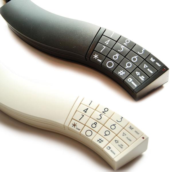 シンプルでモダンなデザイン電話機『WAVE PHONE』。受話器、本体、ボタンが緩やかなカーブの中で一体化したミニマルなデザインはその存在感を静かに主張します。コストパフォーマンスとシンプルかつ軽やかなデザインはもちろん、見やすく押しやすい...