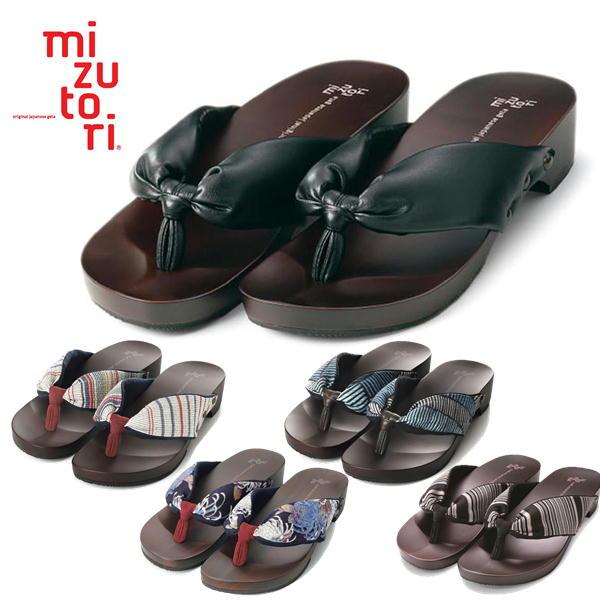 ブランド：mizutori【みずとり】シリーズ：げた物語 MAIシリーズヒール高：約3.5cm製造：日本製対象：ユニセックスカラー：MAI-20 菊の舞/紺・フレッシュシルキーワイン、MAI-18 しじらサンド 紺・フレッシュシルキーワイン...