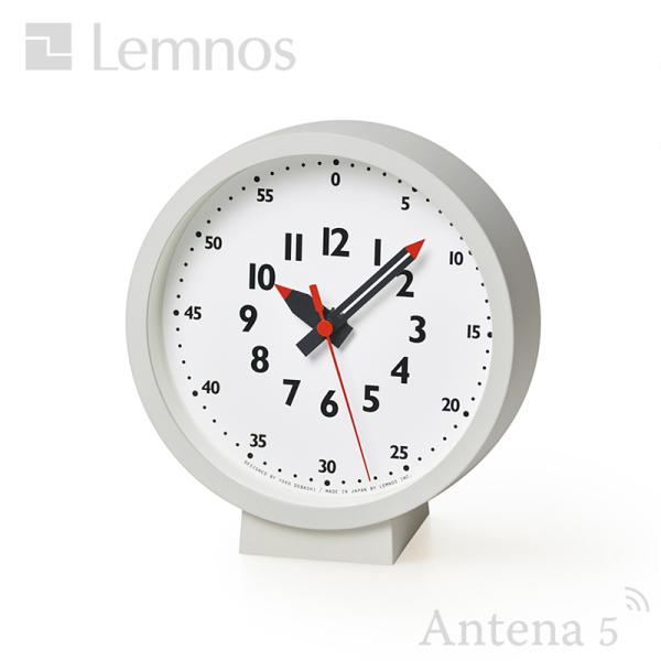 商品名：fun pun clock for table　置時計サイズ：W15×H16.1xD6.2cm素材：ABS樹脂、ガラス／ステップセコンド備考：スタンド付属