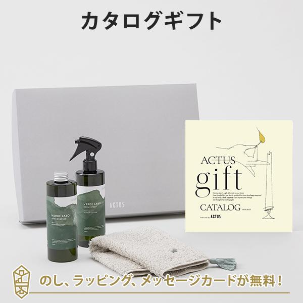 アクタスの商品の上質さ、洗練されたデザインはもちろん、「暮らしの愛用品」があることの喜び、豊かさを訴求し「美しく丁寧な暮らしが、ずっとつづいていく」イメージを持っていただけるようなギフトカタログです。アクタスで綴られる「美しく丁寧な暮らし」...