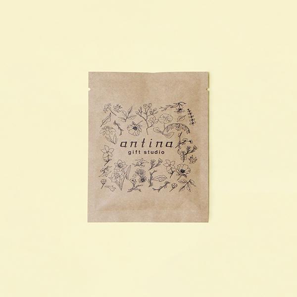 antinaオリジナルのドリップパック。ドリップタイプのため手軽においしいコーヒーがいただけます。[内容量]10g[セット内容]ドリップバックコーヒー1個[サイズ]約縦12.7×横10×高さ0.5cmこの商品はこのような用途(贈り物・プレゼ...