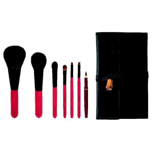 [素材]素材/ソフトタイプフェイスブラシ/穂先:灰リス毛100%、軸:木材、チークブラシ(オーバル)/穂先:青染上質細毛 山羊毛100%、軸:木材、ソフ トタイプシャドウブラシ(大)/穂先:灰リス毛100%、軸:木材、アイシャドウブラシ/穂...