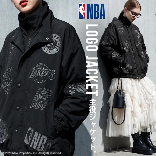 ×メール便不可！※詳細をPCサイトよりご購入前にご確認下さいませ。バルーンシルエット×ドロスト仕様で変化を楽しめるロゴ刺繍ジャケット。ユニセックス対応、ブラック１色展開でカジュアルからストリートまで幅広く活躍。