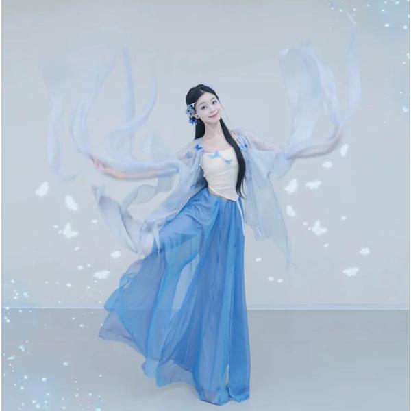 ITEM INFORMATION  【商品詳細】 3点セット：羽織＋インナー＋スカーパン 至急ご利用頂く場合は事前にメールでご連絡お願いします 高品質・高級素材を贅沢に使用しております 女性のボディーラインを美しく魅せ、さらに可愛いに見せる...