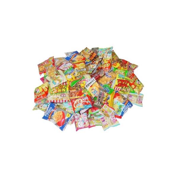 このボリュームでこの価格！いろいろな駄菓子がいっぱい！超おすすめ商品の菓子まき向け駄菓子3000円セットです。（内容）お菓子：約90個種類：約30種（スナック、マシュマロ、クッキー・ケーキ菓子など）
