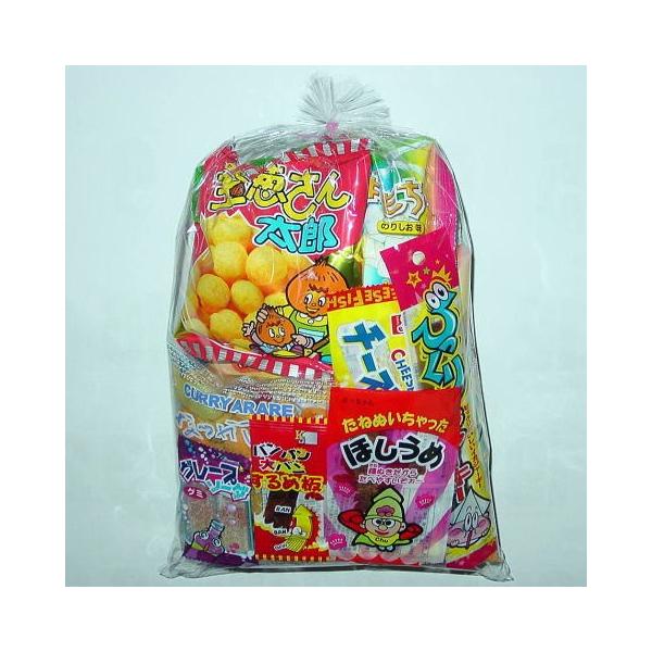 詰め合わせの内容は、スナック類、グミ類、ラムネ類、いか類、あめ類、チョコレート類（冬季のみ）等からランダムに詰め合わせいたします。品数は１６〜１７種類ぐらい入ります。●袋詰めの大きさはあくまでもサンプル品の大きさです。詰め合わせるお菓子の内...