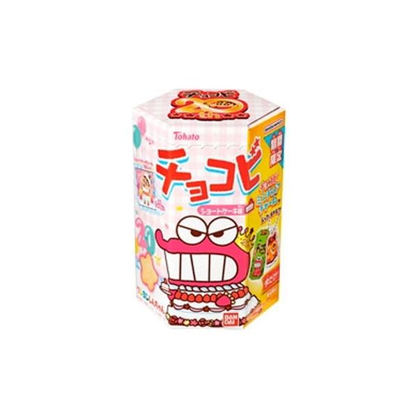 星の形が特徴のコーンスナック！ショートケーキの味わいを再現しており、おまけとしてシールが1枚ついています。<br>チョコビ発売20周年を記念した、チョコビミニチュアチャームが当たるキャンペーン付き！内容量18g<br>