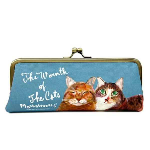 マンハッタナーズ　メガネケース使いやすいがま口タイプのメガネケース。眼鏡だけでなく、ペンケースとして使ったり、コスメや小物を入れても。ウキウキ楽しい柄で気分もアップ。＊商品素材：ポリエステル＊商品サイズ(内寸)：高さ8.7cm×横幅18cm...