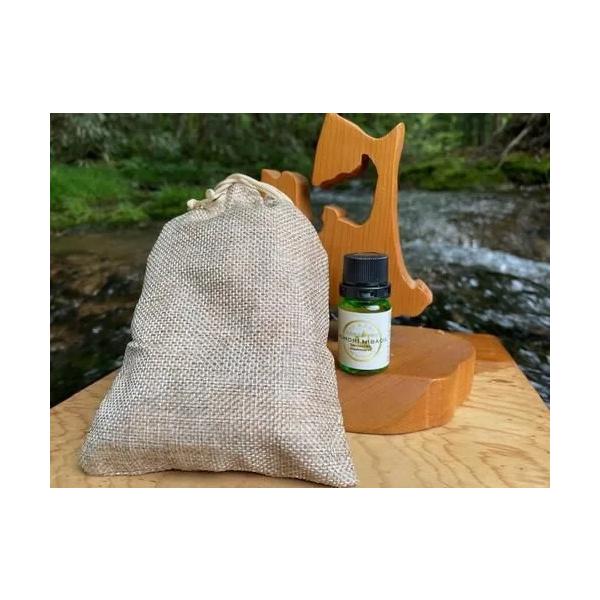 天然青森ひば精油15ml＋青森ひばチップ70gセット防虫・消臭・芳香剤/カビ対策/虫除け・蚊除け/ウッドチップ/青森ひば精油/全国一律送料無料・天然青森ひば油/15ml・原材料：青森県産ひば原木・主な成分：ヒノキチオール(2%以上)αピネン...