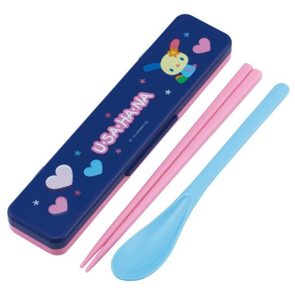 ●使い勝手のいいサイズのお箸とスプーン、収納ケースのセット。●食洗機対応。●箸の先端にはすべり止め加工付き。●スプーンは小振りで長めの形状で、弁当箱の隅にフィットしやすい。●ケースフタにシリコンクッションが付いていて、「カチャカチャ」という...