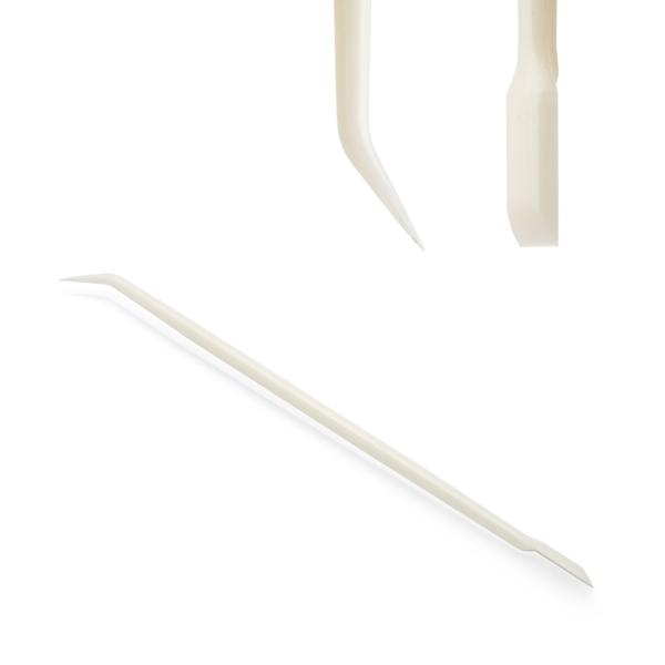 【内容量】1本 【特徴】 ・テンションをかけてまつ毛をロットに巻き付ける際に便利なスティック。・L字に曲がった先端が細い片側でロットにそってまつ毛を持ち上げてセットしていきます。・細い先端を使い、繊細な毛先などまつ毛の並びを整えます。・ヘラ...