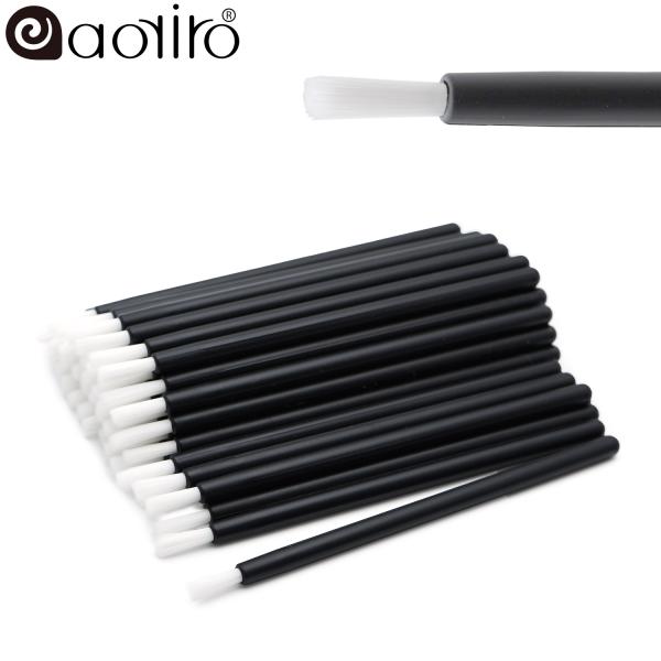 【内容量】1袋(約50本)【材質】PP、ナイロン(毛羽)【特徴:】・ノリがついてない美容ブラシ・使い捨て【こんな人にオススメ】まつげの美容液塗布、リップメイク、マツエクの部分オフ、ネイルアート等に【ご注意】・グラムで管理しているため、内容量...