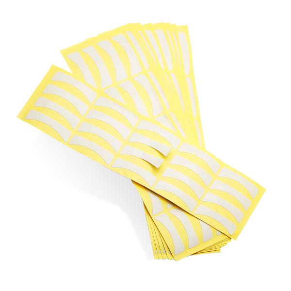 【内容量】200枚（20シール×10シート）【材質】ペーパー【シールサイズ】(約)：横約40mm×幅約6mm　サイズは手作業で測って入るため多少誤差がございます。ご了承ください。【特徴】 ・まつげエクステやまつげパーマの施術で下まつげの上に...