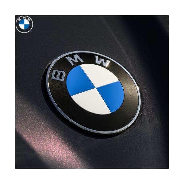 【適合車種】フロントｉシリーズ ｉＸ３：NA5リヤｉシリーズ ｉＸ３：NA5新型BMW純正エンブレムです。サイズ：直径 約82mm