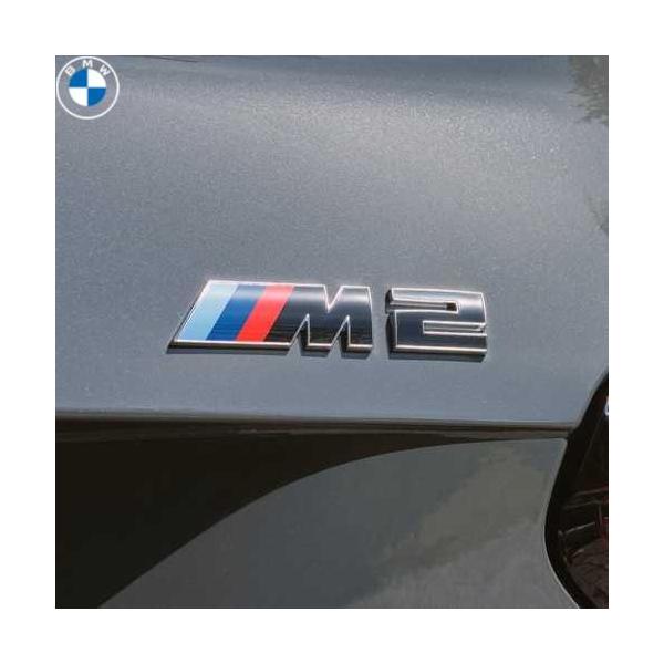 【適合車種】Ｍシリーズ Ｍ２：G87トランク用"M2"エンブレムカラー：ブラックサイズ(約)：縦2.0cmX横9.8cm