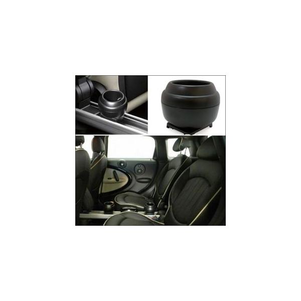 適応車種:CROSSOVER(R60)PACEMAN(R61)ペットボトルや缶ジュースなどを入れられるドリンク・ホルダーです。