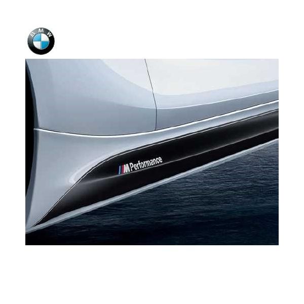 【適合車種】２シリーズ クーペ：F22２シリーズ カブリオレ：F23左右のセット※M エアロダイナミクス・パッケージ装備車のみM Performance ロゴ入りのサイド・スカート・フィルムです。