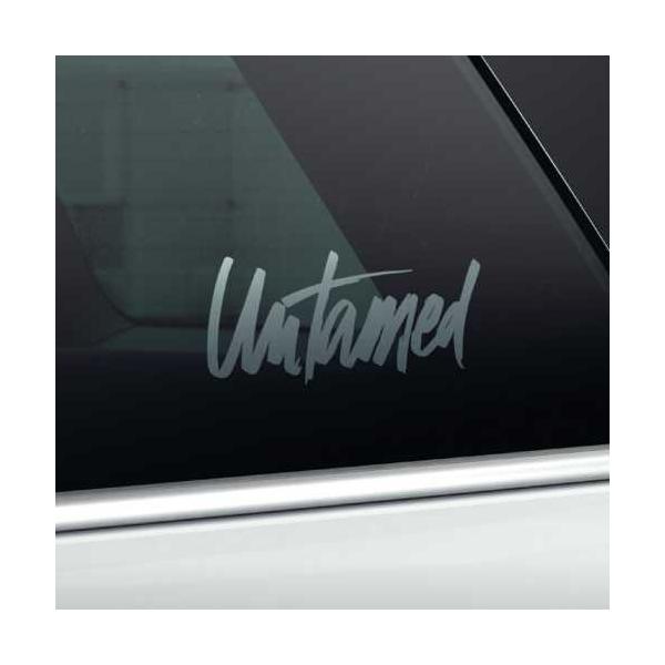 【適合車種】クロスオーバー：F60リヤサイドガラス用 "Untamed" ステッカーUntamed Edition専用ガラス内側から貼付タイプサイズ：縦 約6.0cm　横 約15.5cm