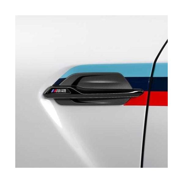 【適合車種】Ｍシリーズ Ｍ２：F87※光沢仕上げ※ハイグロス・ブラックのサイド・ギル。M2のエンブレム付き。右側：51712407180左側：51712407179下記より（右側・左側）をお選び下さい。