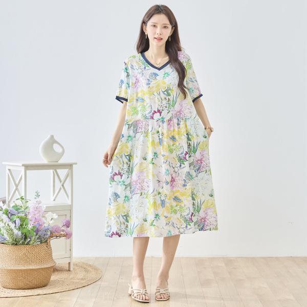 商品コード n82-523-01■ブランド・TRUBE■商品名・・水彩フラワープリントVネックワンピース■柄・・・・水彩フラワープリント■色・・・・ホワイト■カテゴリ・ワンピースサイズ・容量（概寸表記になります）■サイズ（概寸）「M~L」 ...