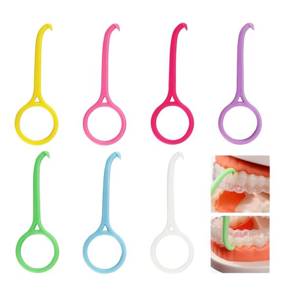 【商品説明】　・【パッケージ内容】マウスピースの付け外し器具 × 7個入り。・【使いやすく衛生的】直接口腔指与接触は避けるため、健康と衛生的な使用が可能です。簡単に取り外すこともできます。・【持ち運びが簡単】コンパクトなサイズなので、リムー...