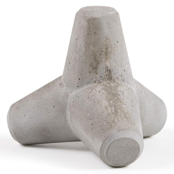 【商品説明】　・《注意　淡水・海水水槽等には【テノリテトラ水槽用】をご利用下さい》・【テノリテトラ特大】はテトラ工房にて製造販売を致しております 販売元 テトラ工房 以外でネット販売は致しておりません ご注意して下さい。消波ブロック テトラ...