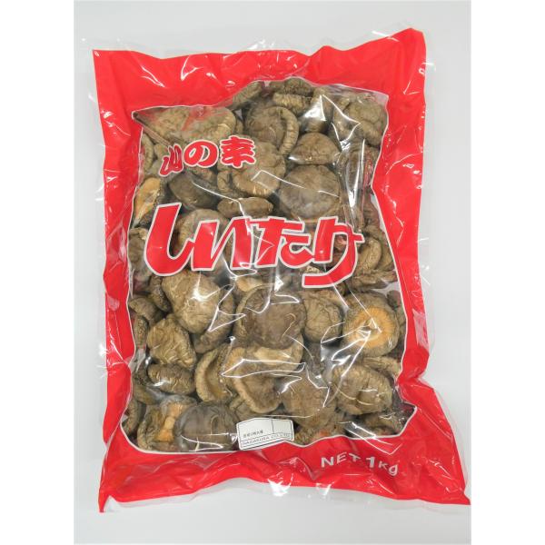 [ 商品特徴 ]乾燥椎茸は独特の旨味や歯ごたえがあります。特大厚なので肉厚の食感を楽しむ料理にも使えます。[ 常冷区分 ]常温[ メーカー名 ]長倉物産[ 規格 ]１ｋｇ[ 調理方法 ]柔らかくなるまで水に浸します。中華料理、和食などで良く...