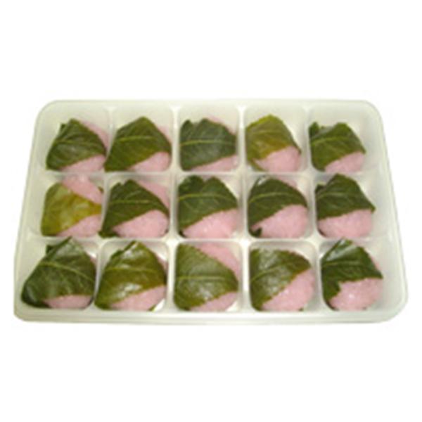 [ 商品特徴 ] 春の代表的な桜餅です。可愛らしいサイズに桜葉の青葉を使い、春らしい彩に仕上げました。[ 常冷区分 ] 冷凍[ メーカー名 ] GFC[ 内容量 ] 15個入[ 調理方法 ] 自然解凍[ 最終加工地 ] 日本[ 原材料 ] ...