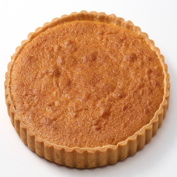 [ 商品特徴 ]サクサクのシュクレ生地としっとりしたダマンド生地が特長。季節や催事に合わせて自在にデコレーションできるタルト台です。[ 常冷区分 ]冷凍[ メーカー名 ]テーブルマーク[ 規格 ]235ｇ[ 調理方法 ]加熱調理の必要性：加...