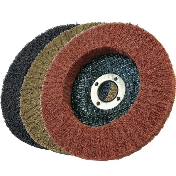 【商品概要】サイズ:外径100×厚さ12×穴径15mm最高使用回転数(min-1):13000仕様:荒中細のアソートパック砥材:ナイロン【商品説明】【商品詳細】ブランド：柳瀬商品種別：DIY・工具・ガーデン商品名：柳瀬 塗装一掃 アソート3...