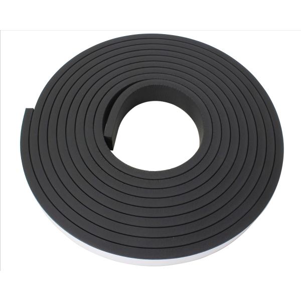 【商品概要】駐車場や倉庫・店舗などのシャッターと地面の隙間を塞ぎゴミや雨などの侵入を防ぐと共に気密性を高めるので、環境にも配慮したクッションスポンジです。シャッター用気密材、隙間を塞いで雨やゴミをシャットアウト! !基材:EPDM 粘着剤:...