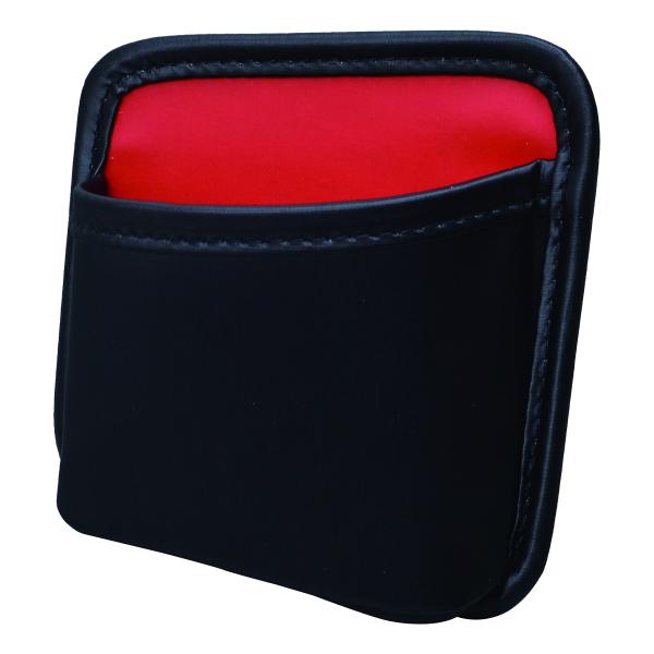 【商品概要】色：BK×レッド粘着テープ２枚付属　※製品取り付け用??スマホ収納にピッタリのサイズ。タバコ/i-QOS/ミントタブレット等の収納もできます。??粘着テープが2枚付属しているので、貼り付け場所に合わせて位置を決められます。??本...