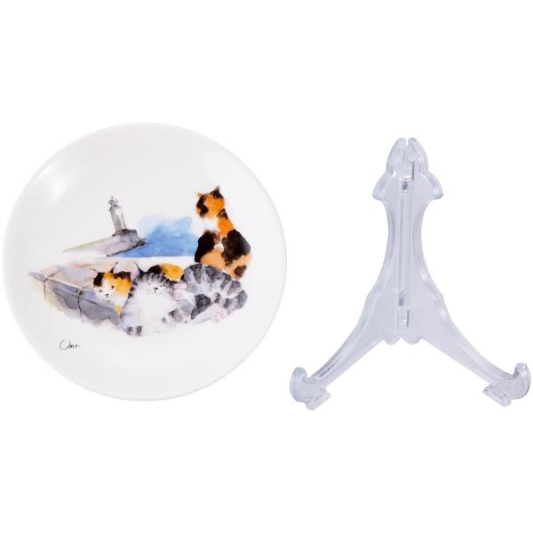 【商品概要】サイズ：約φ13.5 H2【商品説明】【商品詳細】ブランド：セラミック藍(Ceramic-ai)商品種別：イーゼル型スタンド商品名：島猫 飾り皿 日向ぼっこ 皿立て付 13356製造元：セラミック藍(Ceramic-ai)商品番...