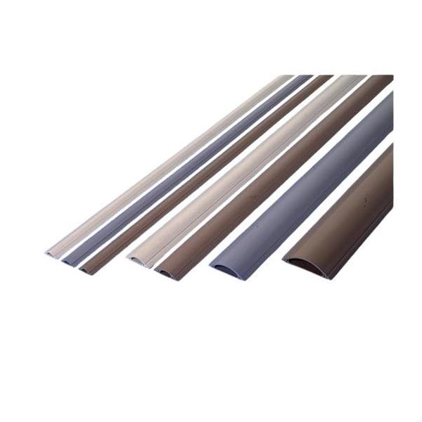 【商品概要】機械的強度、耐衝撃性に優れ、プロテクタの上を搬送・運搬用台車が通過しても十分耐える構造です。施工には粘着テープ及び釘打ち、いずれによる布設も可能です。ケーブルガイドを設けており、電線の収納作業が容易です。ケーブル収納本数：2sq...