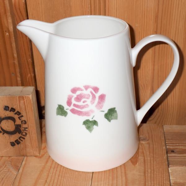 ラ・フロレゾン陶器シリーズデイリー使いにぴったりな陶器アイテムです♪お気に入りを選んで単品で使うのも良いですし、シリーズで揃えても素敵です♪初夏のテーブルウェアとしてテラスなどで使うのもおすすめです♪ピッチャーはフラワーベースとしても使いや...