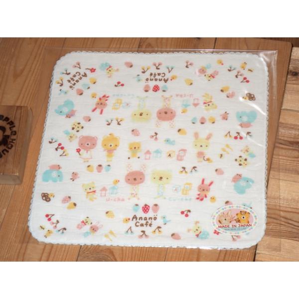 サイズ：250×250mm素材：綿100％　中芯 ポリエステル100％MADE IN JAPAN※商品画像の色合いなどは、撮影した状況や、お客様がお使いになっているディスプレイ等の環境により、実物と異なる場合があります※撮影用の小物等は付属...