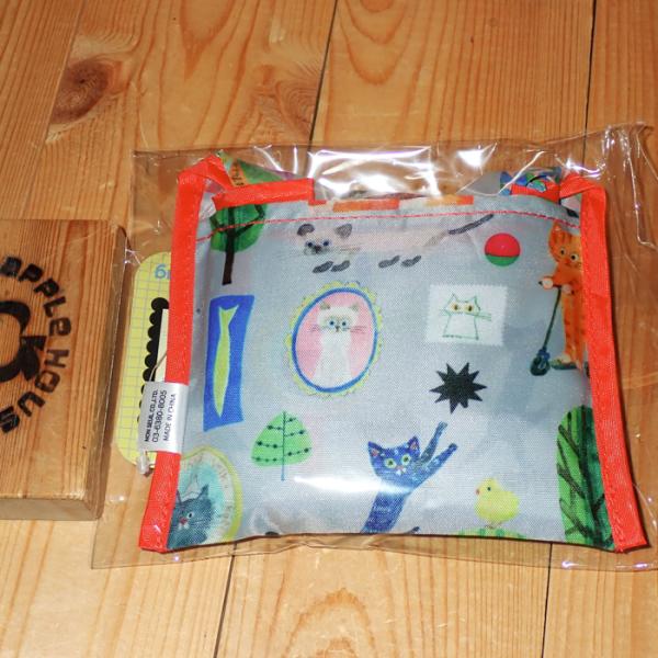 サイズ：270×220×360mm素材：ポリエステルMADE IN CHINA※商品画像の色合いなどは、撮影した状況や、お客様がお使いになっているディスプレイ等の環境により、実物と異なる場合があります※撮影用の小物等は付属しませんコンビニや...