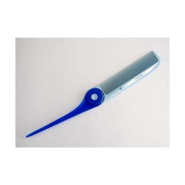 【商品説明】化粧ポーチやポケットに、ぴったり収まる携帯に便利なコンパクトサイズのヘアコームです。コーム部に練りこんだ天然鉱石がマイナスイオンを放射。地肌や髪のキューティクルをリフレッシュし、健康な髪と地肌を保ちます。【商品仕様】●サイズ(外...