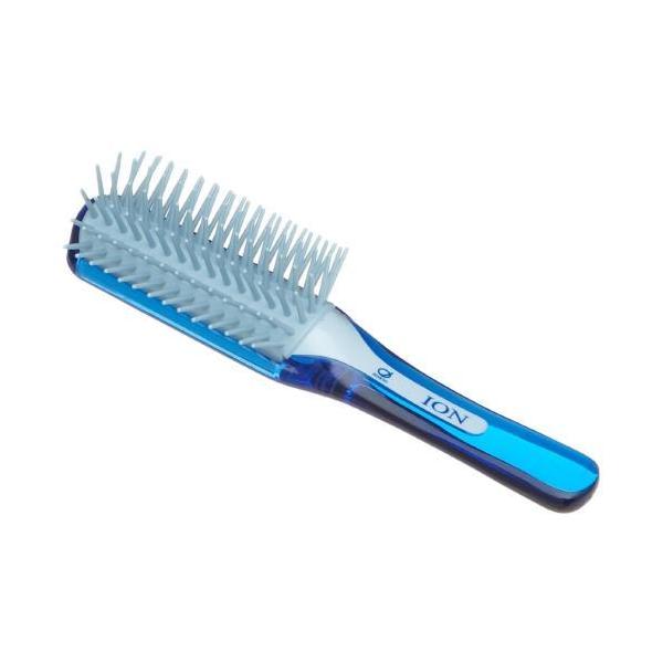 【商品説明】ブラシに練り込んだ、天然鉱石が放射するマイナスイオンの効果で、髪と地肌をリフレッシュさせるブラシです。さらに静電気除去リングがブラッシング時の静電気を取り除き、髪に負担をかけない、なめらかなブラシ通りを可能にします。【商品仕様】...