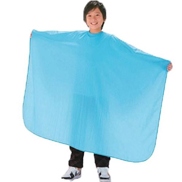 【商品説明】美容室・理容室で使われる子供用・袖なしカットクロス。静電気防止加工で細かな毛がさらっと落ちます。撥水加工。静電気防止加工。しわ加工。首回りマジックテープ。＜用途＞カット◎、パーマ×、ヘアダイ×、シャンプー×、補助?●サイズ：長さ...